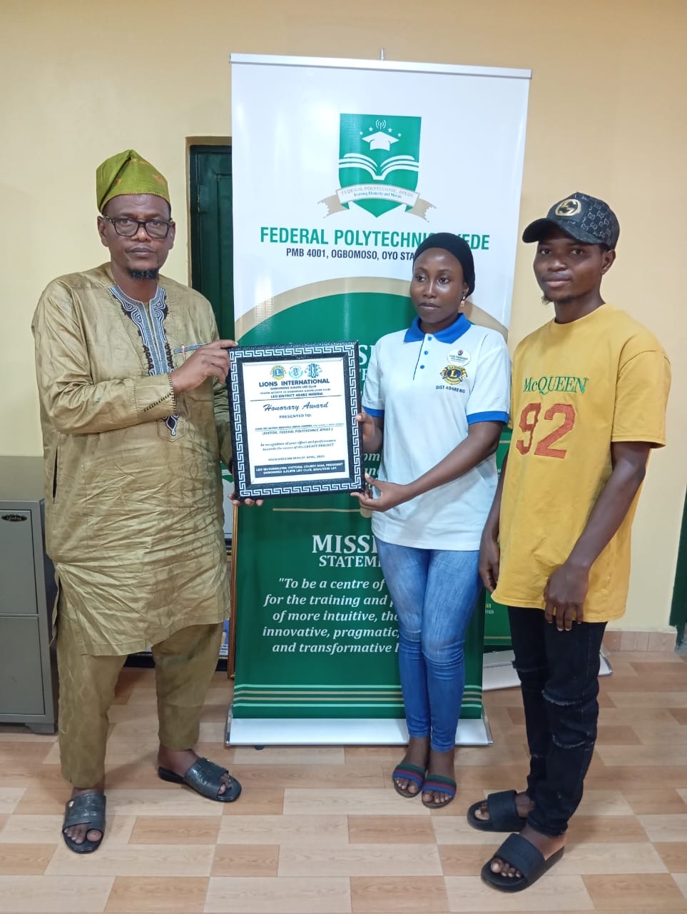Rector of Federal Polytechnic Ayede Honoured by Ogbomoso Ajilete Leo Club for Outstanding ...